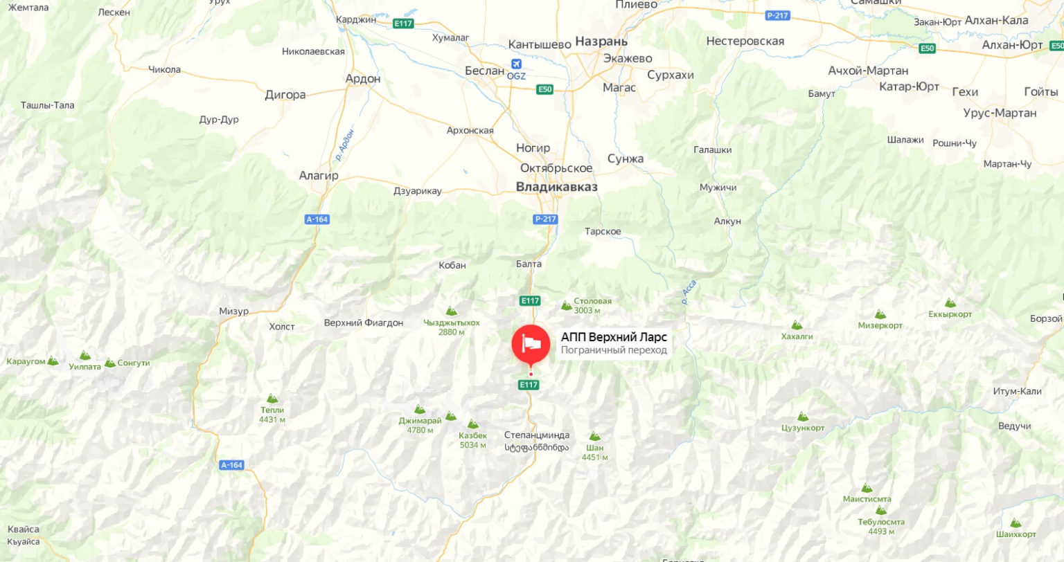 Верхний Ларс на карте России и Грузии
